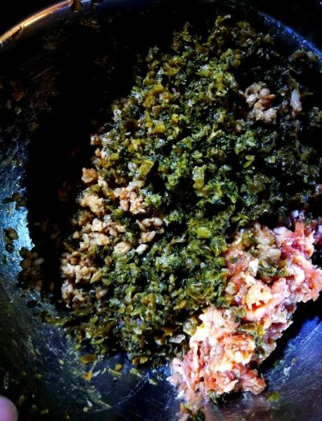 芽菜包子馅怎么做_芽菜包子馅怎么调才香-第1张图片-山城妙识 芽菜包子馅怎么做_芽菜包子馅怎么调才香-第1张图片-山城妙识