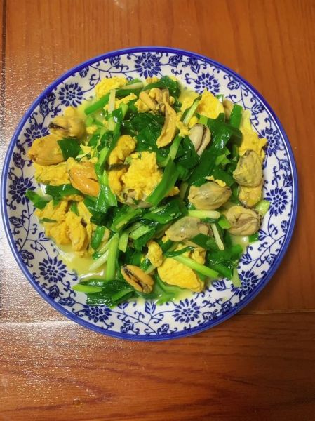 花蛤炒韭菜怎么炒才鲜嫩_花蛤炒韭菜要不要焯水-第1张图片-山城妙识 花蛤炒韭菜怎么炒才鲜嫩_花蛤炒韭菜要不要焯水-第1张图片-山城妙识