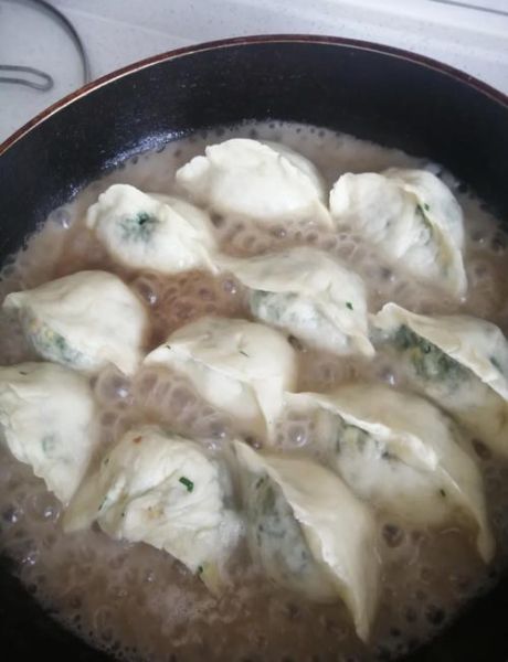 韭菜锅贴怎么做_韭菜锅贴怎么煎才脆-第3张图片-山城妙识 韭菜锅贴怎么做_韭菜锅贴怎么煎才脆-第3张图片-山城妙识