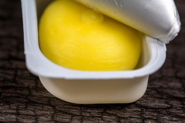 黄油冷藏还是冷冻_黄油保存温度疑问-第3张图片-山城妙识 黄油冷藏还是冷冻_黄油保存温度疑问-第3张图片-山城妙识