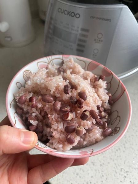 红豆和大米可以一起吃吗_红豆为什么不能和大米一起吃-第2张图片-山城妙识