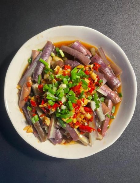 蒜香茄子怎么做_茄子怎么炒不吸油-第2张图片-山城妙识