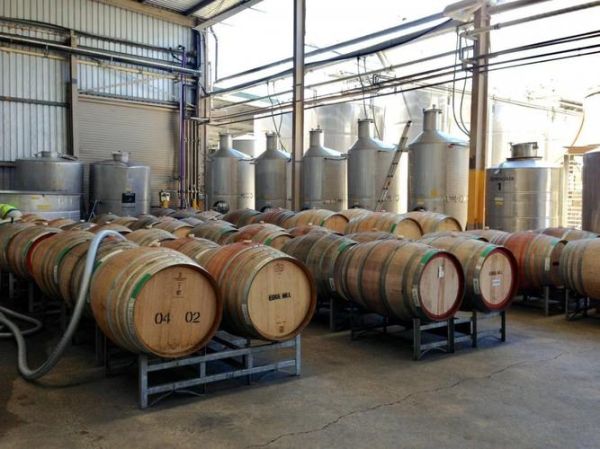 葡萄酒做法自酿全过程_自酿葡萄酒需要哪些材料-第3张图片-山城妙识 葡萄酒做法自酿全过程_自酿葡萄酒需要哪些材料-第3张图片-山城妙识