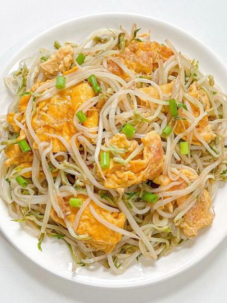 豆芽炒鸡蛋怎么做_豆芽炒鸡蛋热量高吗-第2张图片-山城妙识 豆芽炒鸡蛋怎么做_豆芽炒鸡蛋热量高吗-第2张图片-山城妙识