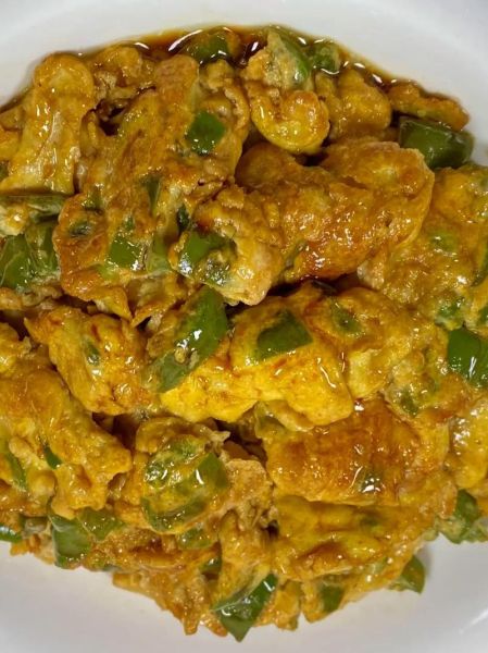 青椒炒鸡蛋怎么做_青椒炒鸡蛋的详细步骤-第2张图片-山城妙识