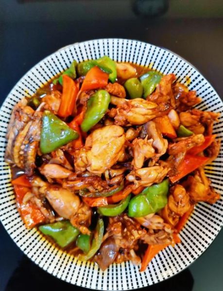 红烧牛蛙怎么做_家常做法步骤-第2张图片-山城妙识