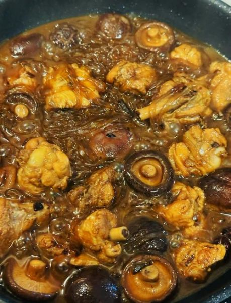 鸡肉炖蘑菇的做法大全_鸡肉炖蘑菇怎么做好吃-第3张图片-山城妙识 鸡肉炖蘑菇的做法大全_鸡肉炖蘑菇怎么做好吃-第3张图片-山城妙识