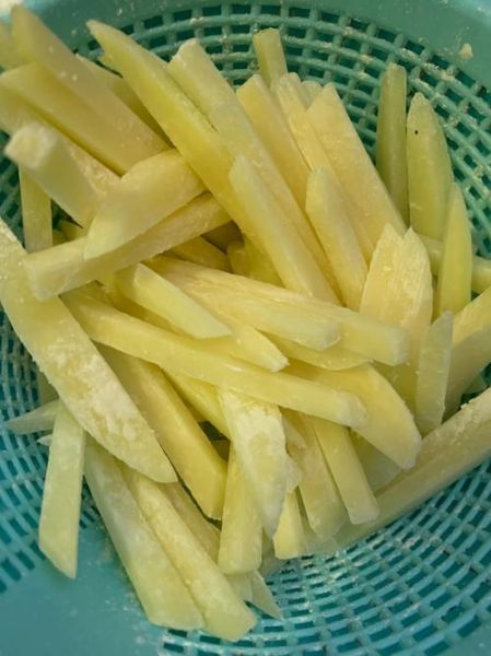 炸薯条可以用面粉吗_用面粉炸薯条好吃吗-第1张图片-山城妙识