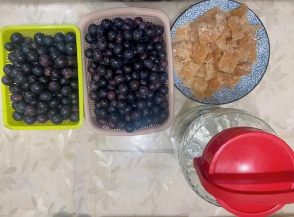 自酿葡萄酒放多少糖_十斤葡萄几斤糖最合适-第3张图片-山城妙识 自酿葡萄酒放多少糖_十斤葡萄几斤糖最合适-第3张图片-山城妙识