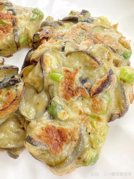 茄子馅饼怎么做_茄子馅饼皮怎么和面-第1张图片-山城妙识 茄子馅饼怎么做_茄子馅饼皮怎么和面-第1张图片-山城妙识