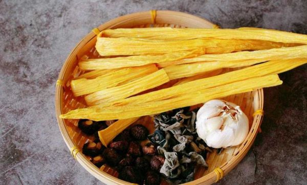 黄磊素什锦怎么做_黄磊素什锦的家常做法-第1张图片-山城妙识