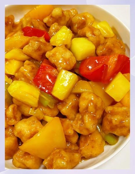 菠萝咕咾肉的家常做法_怎么做菠萝咕咾肉才酸甜酥脆-第1张图片-山城妙识