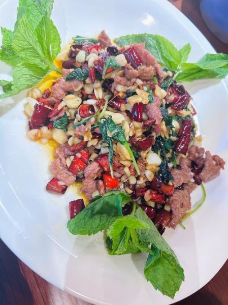 云南菜有哪些特色_云南菜图片为什么那么诱人-第1张图片-山城妙识 云南菜有哪些特色_云南菜图片为什么那么诱人-第1张图片-山城妙识