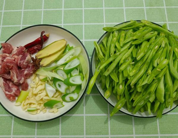 芸豆小炒怎么做_芸豆小炒焯水几分钟-第3张图片-山城妙识 芸豆小炒怎么做_芸豆小炒焯水几分钟-第3张图片-山城妙识