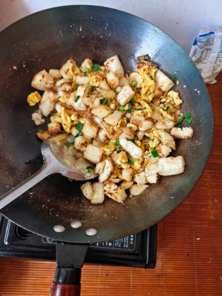 鸡蛋炒馒头怎么做好吃_鸡蛋炒馒头家常做法-第3张图片-山城妙识 鸡蛋炒馒头怎么做好吃_鸡蛋炒馒头家常做法-第3张图片-山城妙识