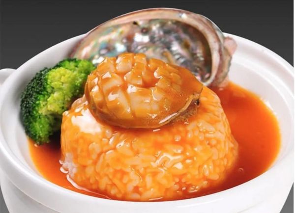 鲍鱼饭和鲍汁捞饭的区别_哪个更贵-第1张图片-山城妙识 鲍鱼饭和鲍汁捞饭的区别_哪个更贵-第1张图片-山城妙识