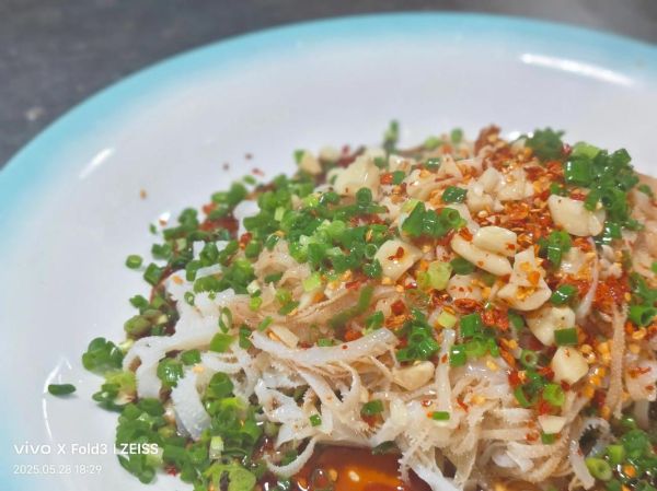 油泼牛百叶怎么做_油泼牛百叶焯水多久-第1张图片-山城妙识 油泼牛百叶怎么做_油泼牛百叶焯水多久-第1张图片-山城妙识