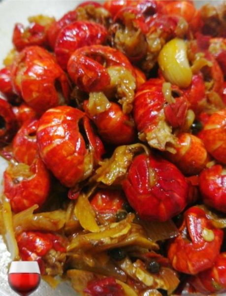 炒虾尾怎么做好吃_炒虾尾的做法大全窍门-第3张图片-山城妙识