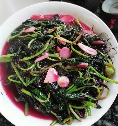 红苋菜怎么炒好吃_红苋菜的家常做法大全-第1张图片-山城妙识