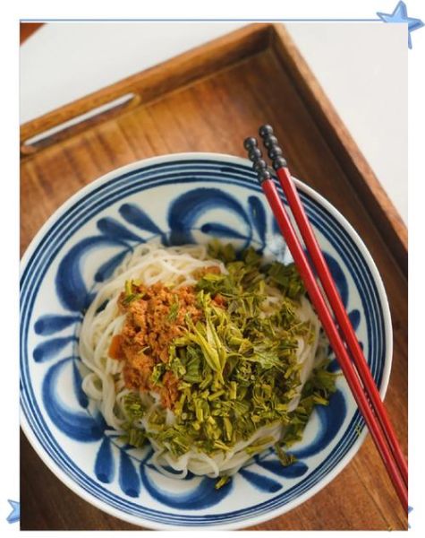 香椿面条怎么做_香椿面条的家常做法-第2张图片-山城妙识 香椿面条怎么做_香椿面条的家常做法-第2张图片-山城妙识