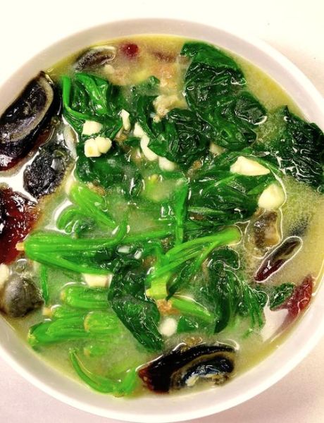 菠菜鸡蛋汤怎么做好喝_菠菜鸡蛋汤的营养价值-第1张图片-山城妙识 菠菜鸡蛋汤怎么做好喝_菠菜鸡蛋汤的营养价值-第1张图片-山城妙识