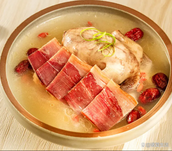 金华火腿怎么蒸好吃_金华火腿煲汤做法-第3张图片-山城妙识