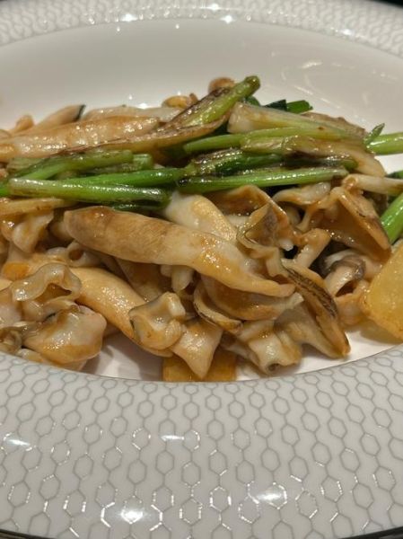 葱姜炒蛏子怎么做_葱姜炒蛏子需要焯水吗-第3张图片-山城妙识 葱姜炒蛏子怎么做_葱姜炒蛏子需要焯水吗-第3张图片-山城妙识