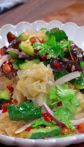 银耳凉拌需要焯水吗_银耳凉拌怎么焯水-第2张图片-山城妙识