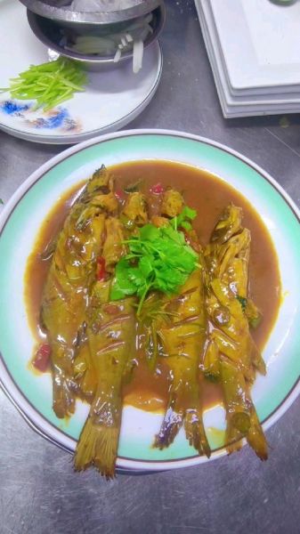 红烧嘎鱼怎么做_家常红烧嘎鱼做法大全-第2张图片-山城妙识