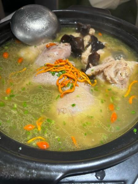 肚包鸡图片大全_肚包鸡怎么做才正宗-第2张图片-山城妙识 肚包鸡图片大全_肚包鸡怎么做才正宗-第2张图片-山城妙识