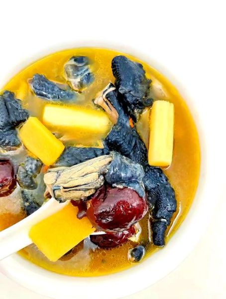 孕妇鸡汤怎么做有营养_孕期喝鸡汤的最佳做法-第3张图片-山城妙识