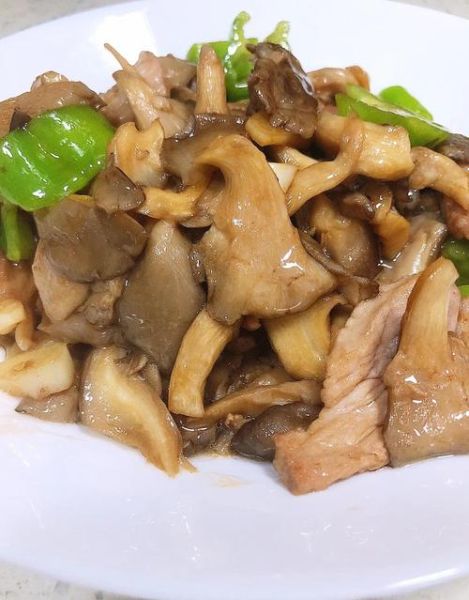 蘑菇炒肉片怎么做_蘑菇炒肉片的家常做法-第1张图片-山城妙识 蘑菇炒肉片怎么做_蘑菇炒肉片的家常做法-第1张图片-山城妙识