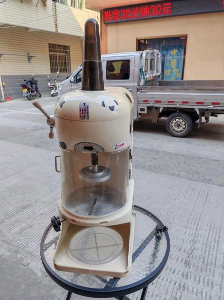 刨冰需要哪些材料_刨冰机怎么选-第1张图片-山城妙识 刨冰需要哪些材料_刨冰机怎么选-第1张图片-山城妙识