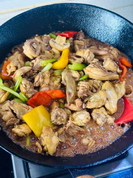 炖鸡肉的做法大全家常_怎么炖才入味-第1张图片-山城妙识 炖鸡肉的做法大全家常_怎么炖才入味-第1张图片-山城妙识