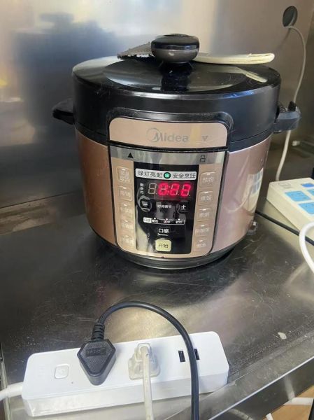 美的电压力锅炖排骨多久_美的电压力锅炖排骨做法-第1张图片-山城妙识 美的电压力锅炖排骨多久_美的电压力锅炖排骨做法-第1张图片-山城妙识