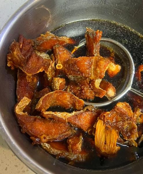 熏鱼怎么制作_家常熏鱼做法步骤-第1张图片-山城妙识 熏鱼怎么制作_家常熏鱼做法步骤-第1张图片-山城妙识