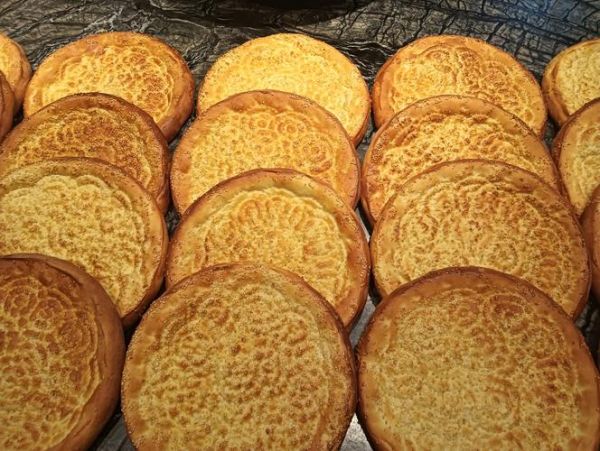 新疆馕怎么做_家庭烤箱版馕饼做法-第3张图片-山城妙识 新疆馕怎么做_家庭烤箱版馕饼做法-第3张图片-山城妙识