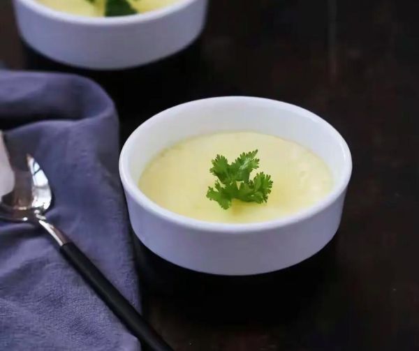 鲜奶炖蛋怎么做_鲜奶炖蛋要蒸多久-第2张图片-山城妙识 鲜奶炖蛋怎么做_鲜奶炖蛋要蒸多久-第2张图片-山城妙识