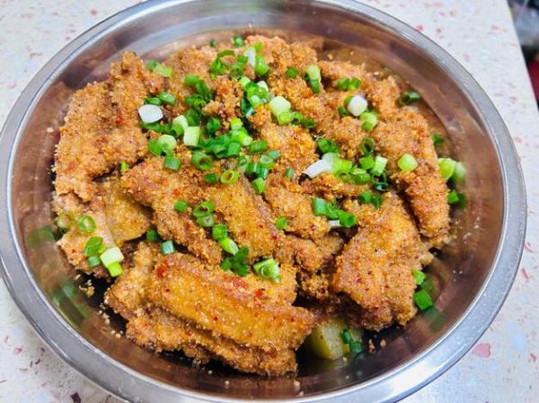 粉蒸五花肉怎么做_粉蒸五花肉蒸多久才软糯-第3张图片-山城妙识 粉蒸五花肉怎么做_粉蒸五花肉蒸多久才软糯-第3张图片-山城妙识