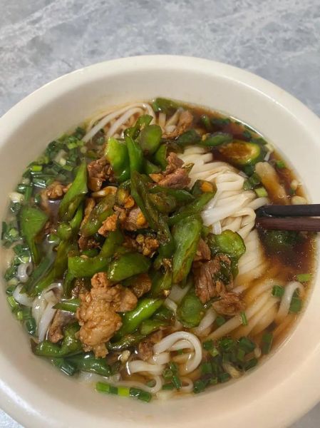 湖南辣椒炒肉粉面怎么做_正宗湘味配方揭秘-第3张图片-山城妙识