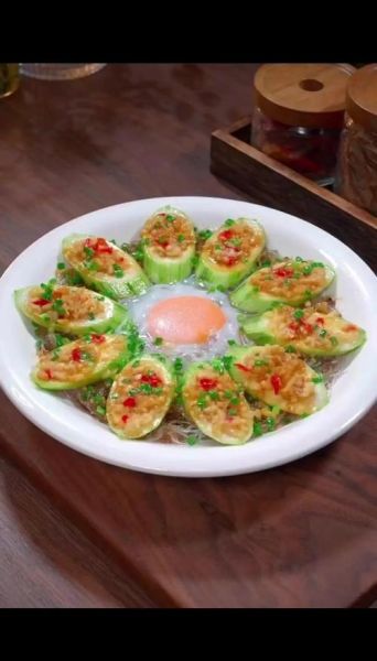 丝瓜粉丝蒜蓉怎么做_蒜蓉丝瓜粉丝蒸多久-第3张图片-山城妙识 丝瓜粉丝蒜蓉怎么做_蒜蓉丝瓜粉丝蒸多久-第3张图片-山城妙识