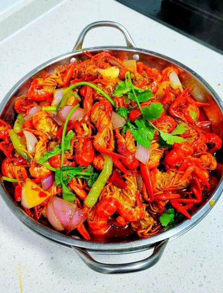 家常香辣龙虾怎么做_香辣龙虾简单做法-第2张图片-山城妙识
