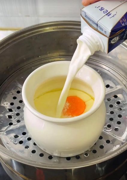 牛奶蒸鸡蛋怎么做_牛奶蒸鸡蛋失败原因-第1张图片-山城妙识