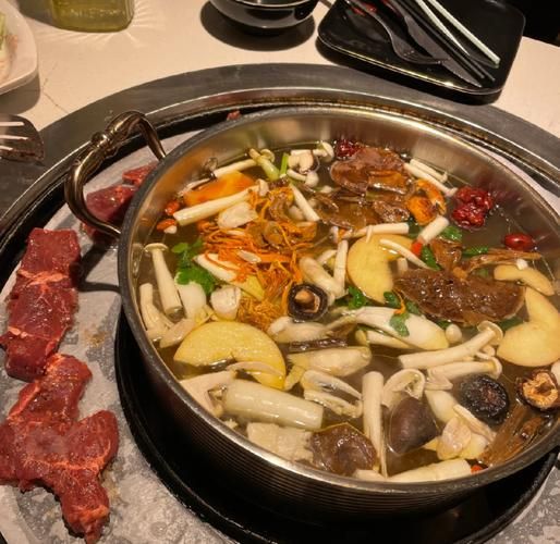 黄牛肉汤锅的做法_黄牛肉汤锅的配料-第2张图片-山城妙识 黄牛肉汤锅的做法_黄牛肉汤锅的配料-第2张图片-山城妙识