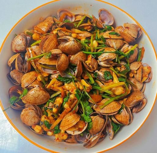 东北辣炒蚬子怎么做_蚬子去沙技巧-第1张图片-山城妙识 东北辣炒蚬子怎么做_蚬子去沙技巧-第1张图片-山城妙识