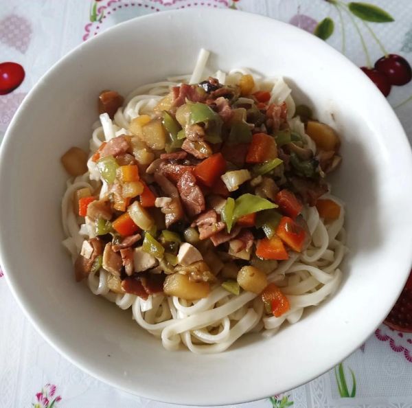 面条肉卤子怎么做_家常肉卤子配方-第2张图片-山城妙识