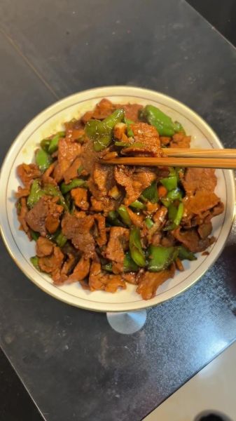 肉片怎样炒好吃_炒肉片不柴的秘诀-第1张图片-山城妙识 肉片怎样炒好吃_炒肉片不柴的秘诀-第1张图片-山城妙识