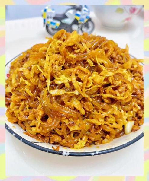 酸菜粉条怎么做才好吃_酸菜粉条不坨的秘诀-第1张图片-山城妙识 酸菜粉条怎么做才好吃_酸菜粉条不坨的秘诀-第1张图片-山城妙识