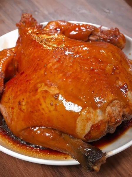 广东酱油鸡的家常做法_酱油鸡怎么做好吃-第1张图片-山城妙识