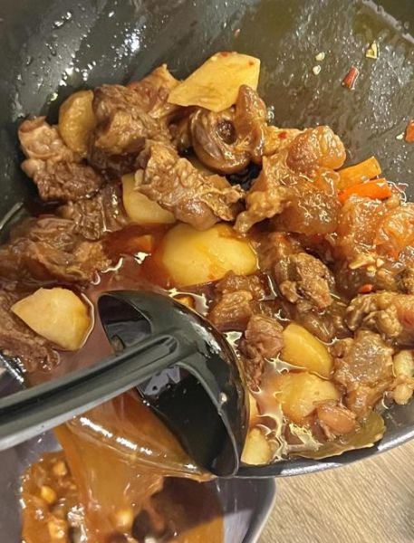 红烧牛腩怎么做好吃_红烧牛腩用高压锅还是砂锅-第2张图片-山城妙识